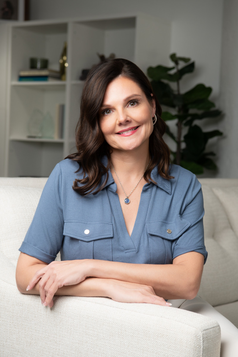 Breast Cancer Surgeon Speaker & Author: About Loren | Dr. Loren Rourke